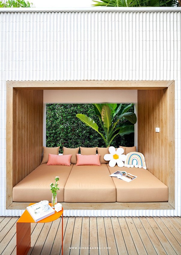 batchWATERMAKER-11z-z1328148931197