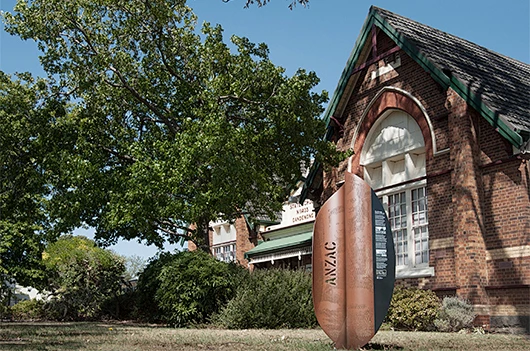 Heine Jones-花瓣网