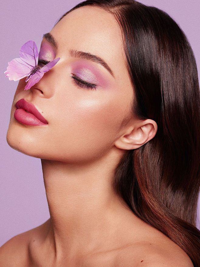 This contains an image of: Stormi Collection
