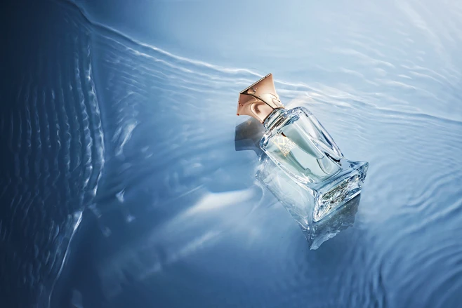 perfume bottle parfum product Photography retouch photographer ...