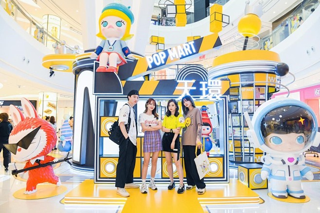 “Fun块聚变 破界潮前” 天环携POPMART打造广州首个大型潮玩主题展 : 本次POPMART广州首展让天环变身本季最亮眼的“潮玩聚能场 ...