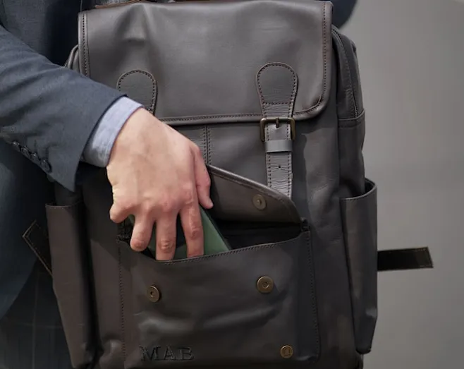 16 inch Macbook Backpack - Mahogany Leather Utility Rucksack with Water Bottle Pockets, Laptop ...