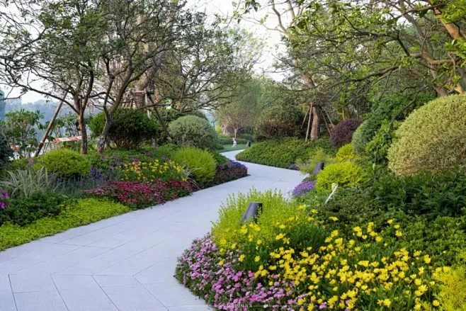 湖州龙湖·景璘府 景观设计 / 木杉景观