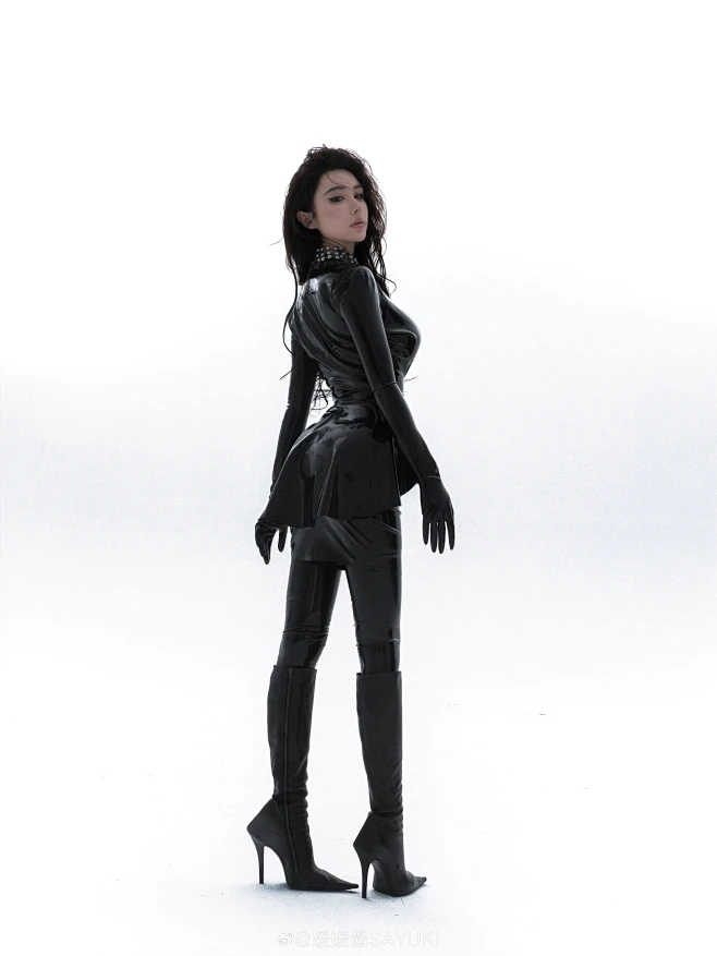 0062q5Xngy1ht9nz6la4aj34kj63eqve-花瓣网