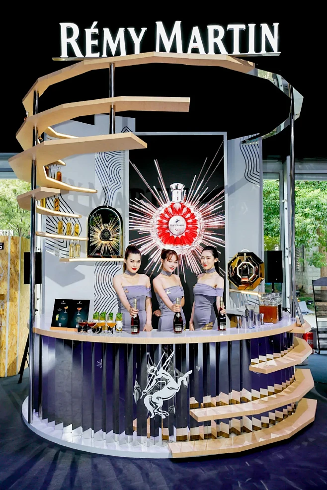 640 (1080×1619)-花瓣网