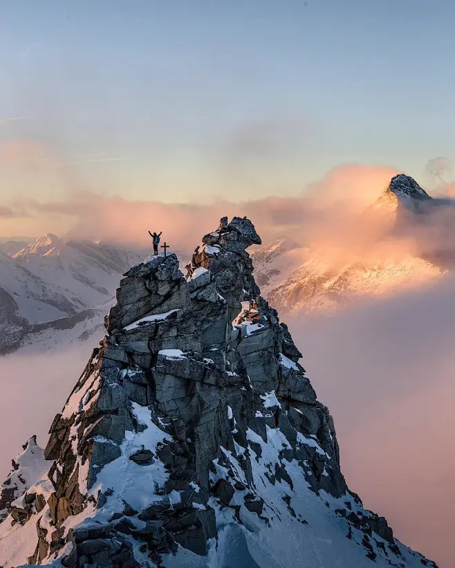 ʙʏ @tomklockerphoto ᴄᴏɴɢʀᴀᴛᴜʟᴀᴛɪᴏɴs! #ects_tomklockerphoto ⠀⠀⠀⠀ ᴄʜᴏsᴇɴ ...