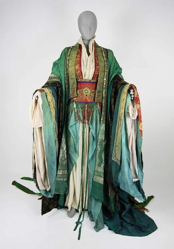 Fantasy RPG Inspiration : “The Last Emperor”-花瓣网