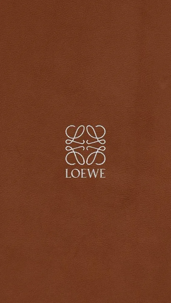 Loewe Logo Mark-花瓣网