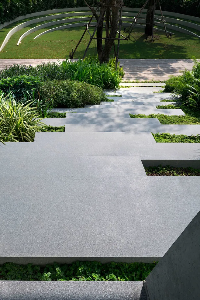 Groove, Central World | trop : TROP : Groove-花瓣网