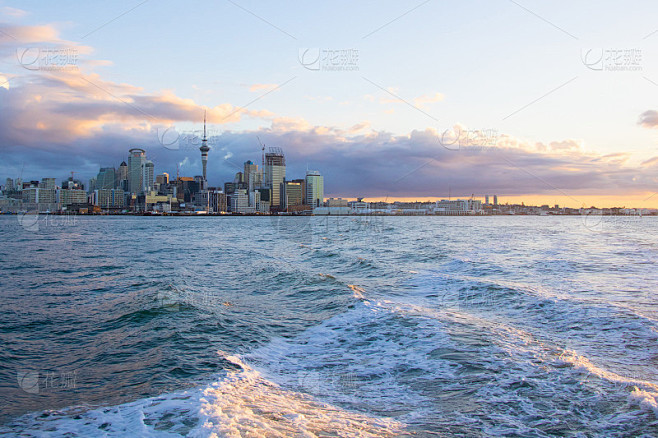 从德文波特俯瞰奥克兰城市