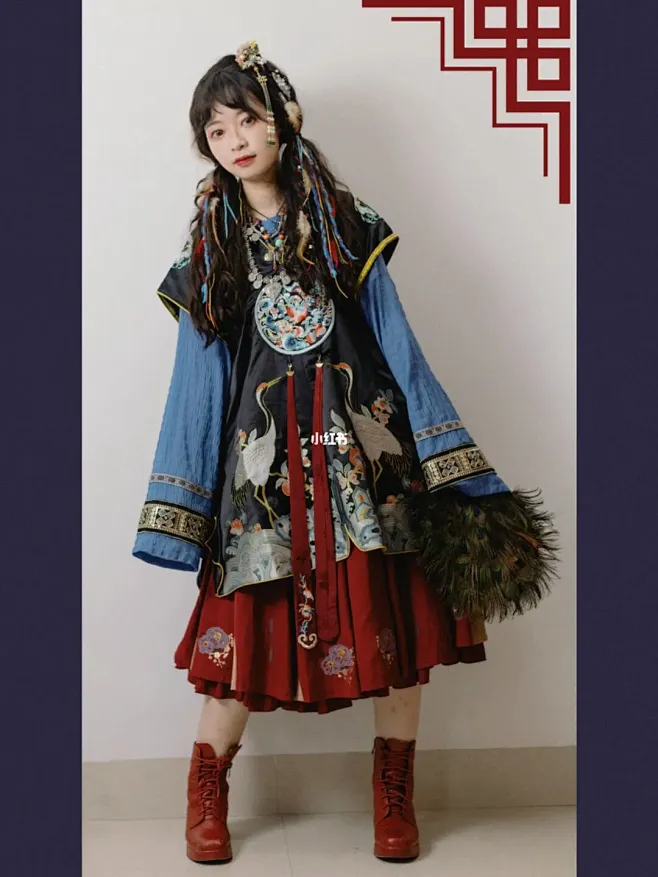 中华风穿搭｜少女赶shi 人 : 就要撞色就要撞色就要撞色 谁说身上不能超过三种颜色 上衣：司南阁 罩衫：麻岛 裙子：ozzonjapan #中华风lolita #吃我一波Lolita安利 ...