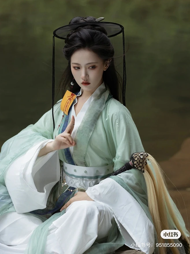 图片_E 人物（古风女写真）图片素材-花瓣网