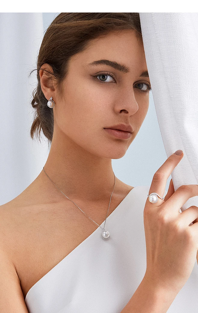 O1CN01DMFR7o1yQ1hO9rUIo_!!2204116096572.jpg (790×1250)-花瓣网