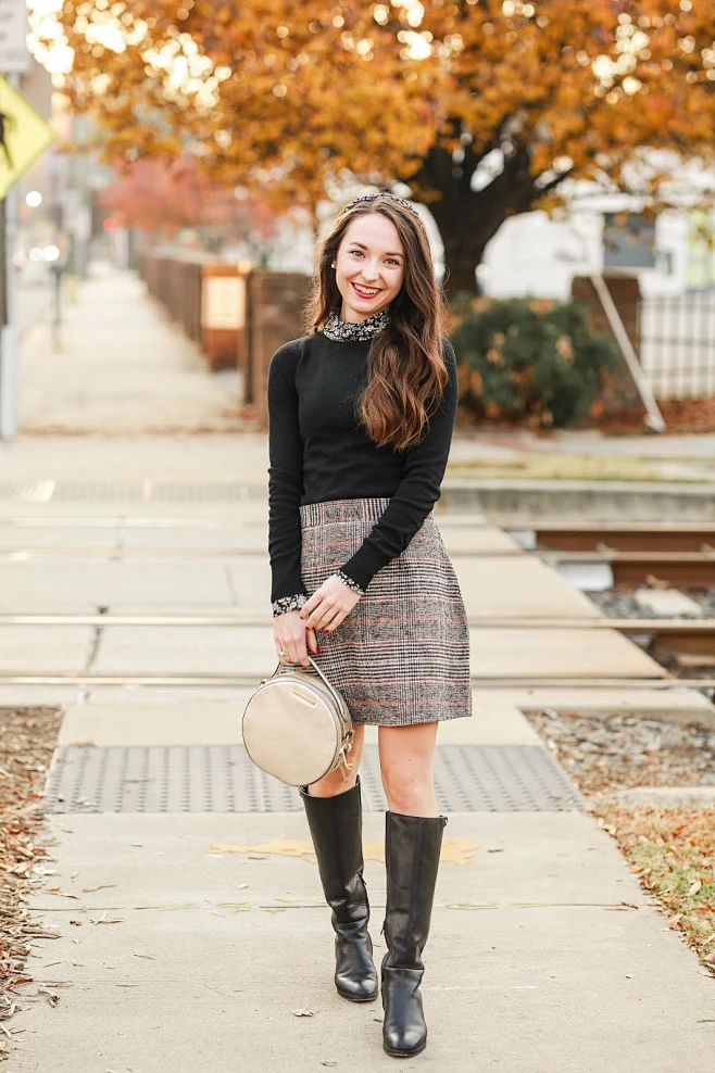 SheIn plaid skirt Brahmin Lane bag-花瓣网