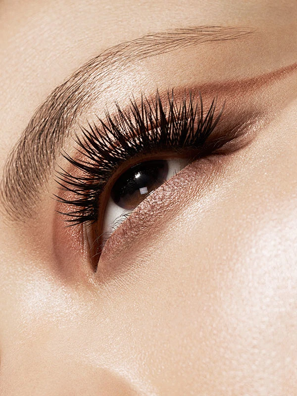 GRAPHIC BEAUTY : Photographer: Thomas MANGIERI,Makeup Artist: Moani LEE ...