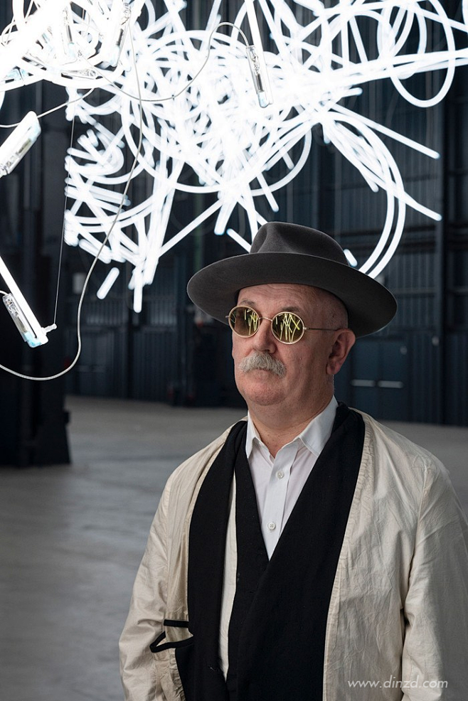 Cerith Wyn Evans_3469766528