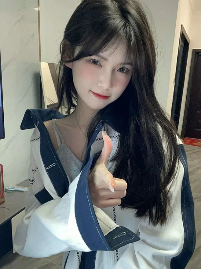 发光的少女1348_619 (684)-花瓣网