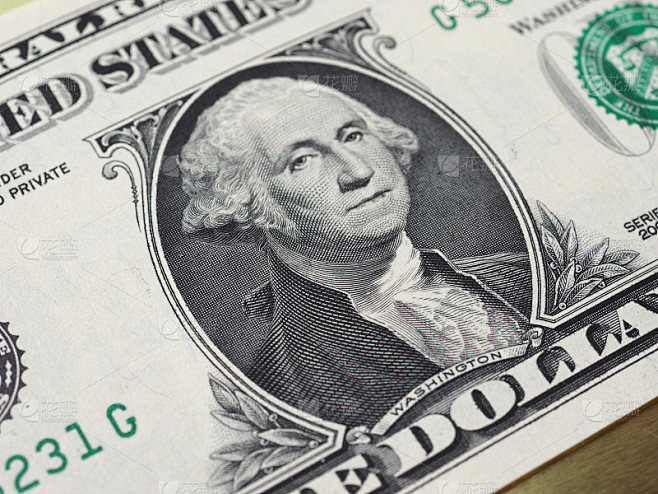 华盛顿在1美元纸币上，美国