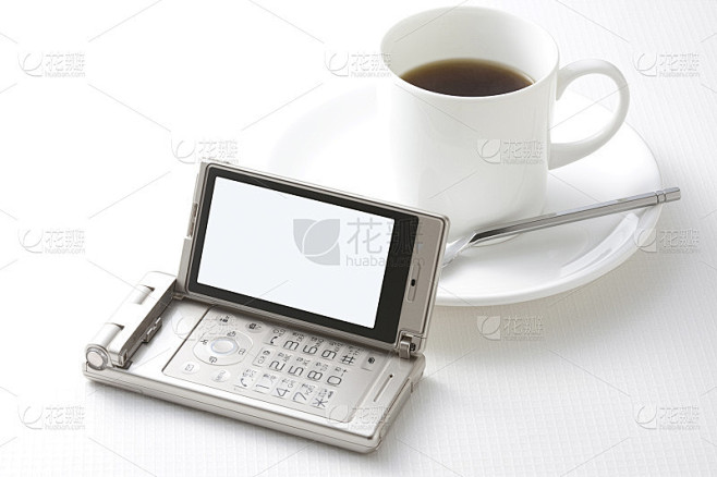 咖啡和手机