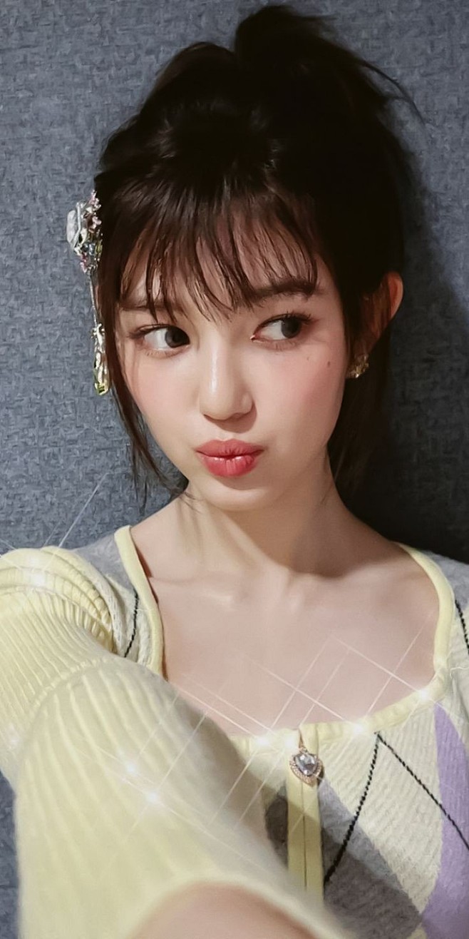 newjeans Danielle 壁纸