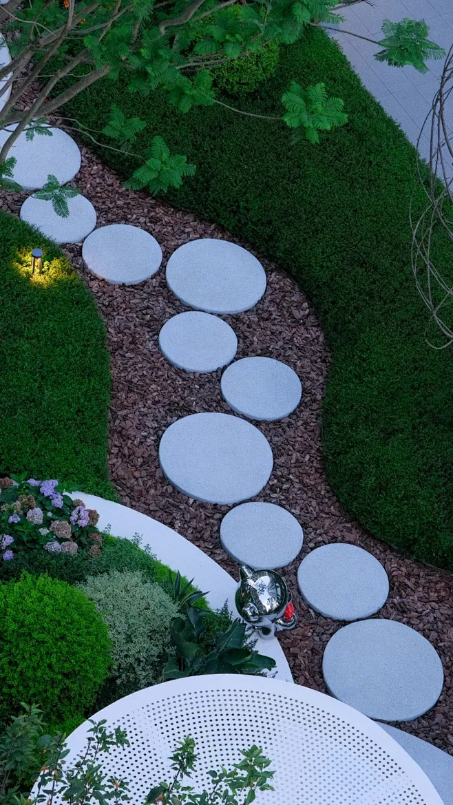 成都旭辉天府未来中心三期展示区 | 山水比德 ARCHINA 项目-花瓣网