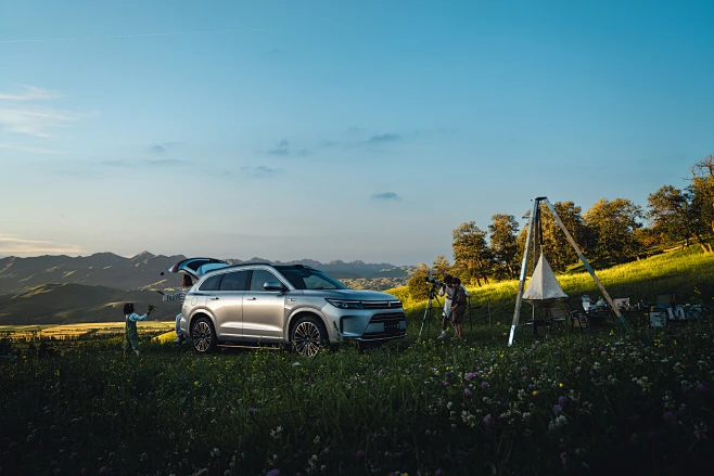 Behance 上的 AITO M7 in XINJIANG-花瓣网