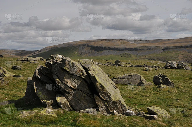 Norber Erratics素材-花瓣网