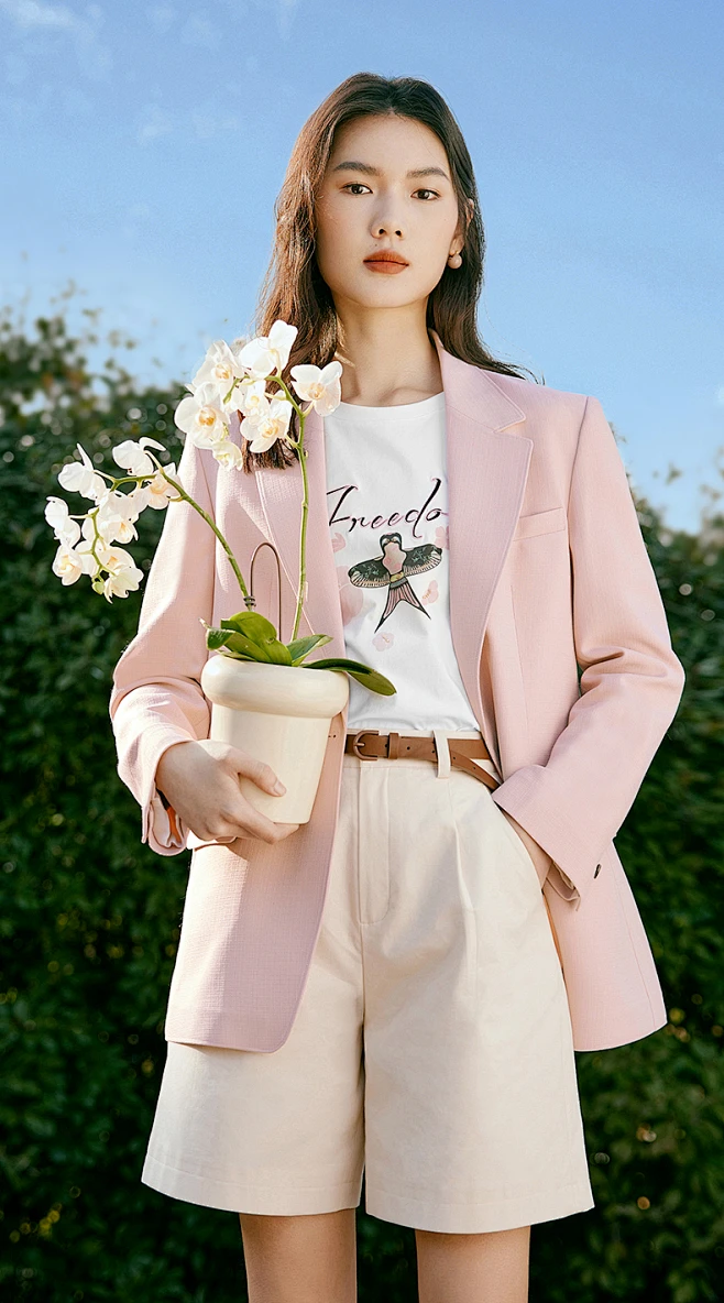 伊芙丽西装2023春简约精致通勤气质百搭高级感粉色休闲西装外套女-tmall.com天猫-花瓣网