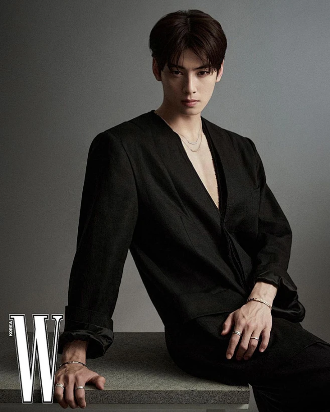 W Magazine-花瓣网