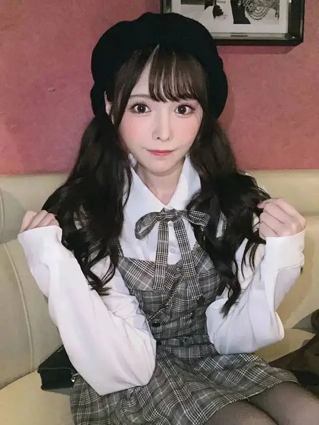 SSNI520桥本有菜(桥本ありな)上演绝对领域，纤细美腿制服美少女！_情趣阁商城