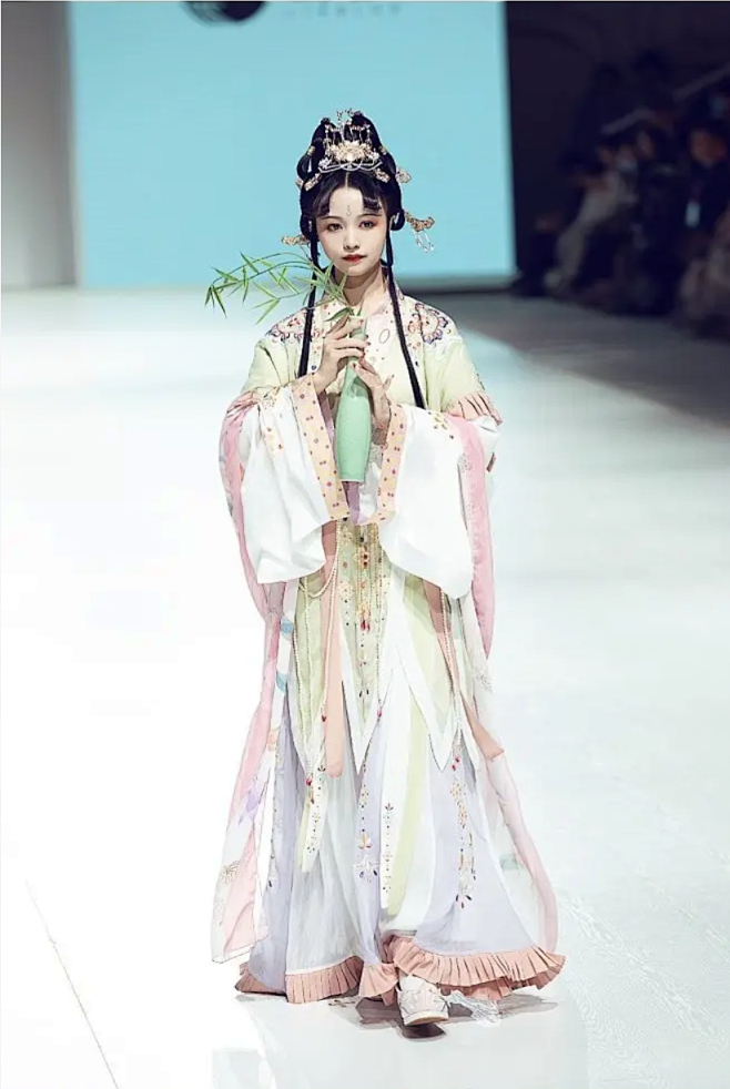 YZ3`GF77Y(J$PS%]$~{NO91