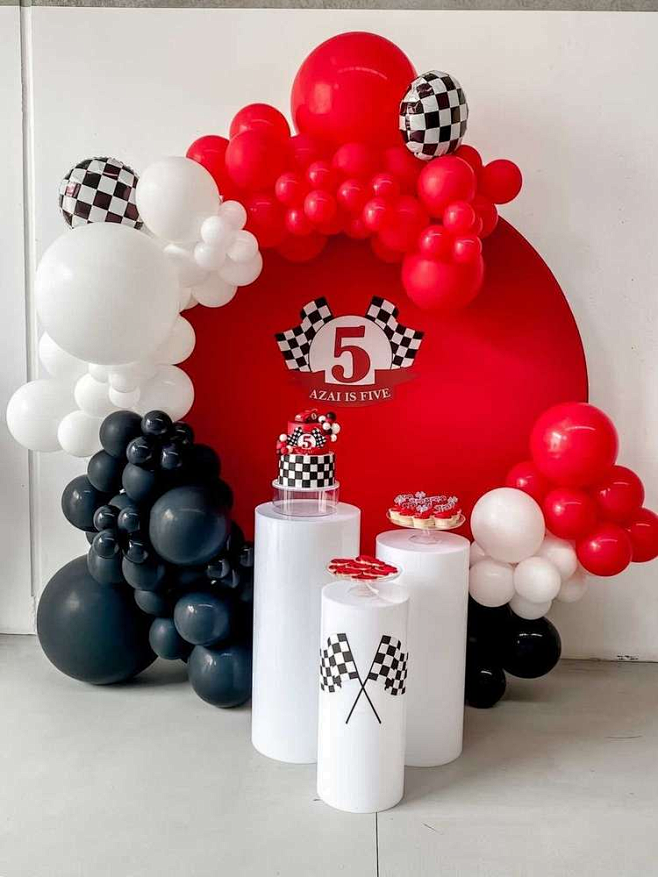 汽车红黑白主题