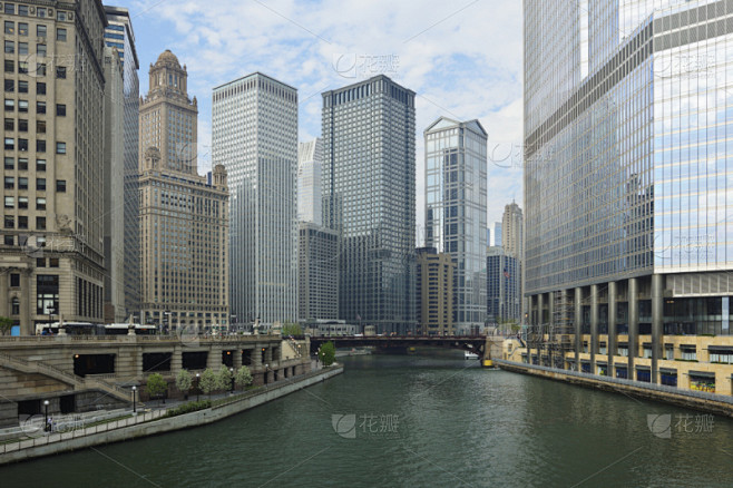 芝加哥市,城市天际线,芝加哥河,水平画幅,建筑,路人,户外,城市,都市风景,现代
