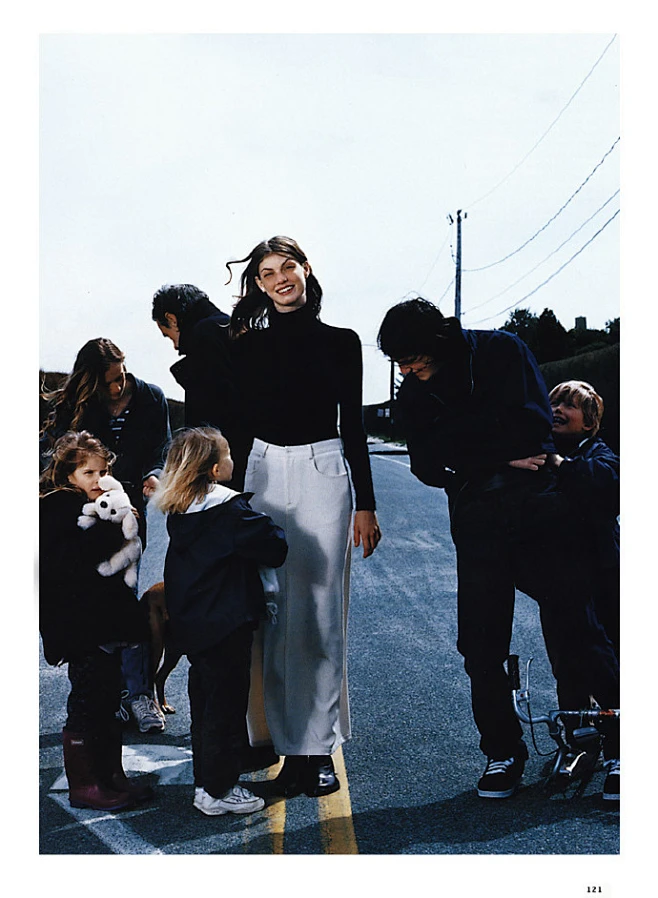 " All About Ease " Photographer: Elfie Semotan Fashion Editor: Ricky ...