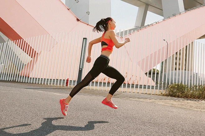 Nike Outdoor running woman-花瓣网
