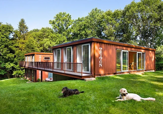 lifebox_container lifebox_container由国家类型的海运集装箱制成的房屋由40英尺的集装箱停靠在一起⚒施工期 ...