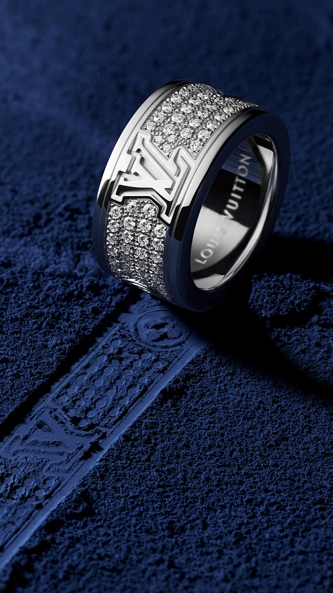 Embodying the Maison’s emblematic style codes, the Fine Jewelry ...