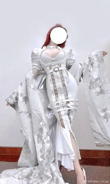 @Amber_OrLan 的个人主页 - 微博-花瓣网