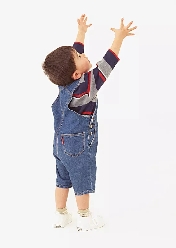 小孩子图片素材ID:VCG41122643924-花瓣网