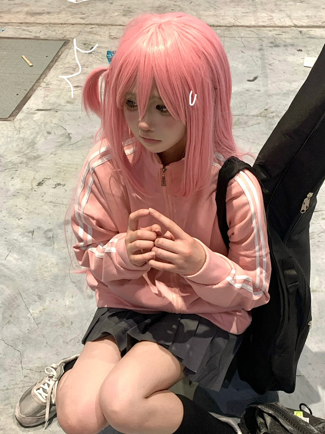 K}8}0Q8}T$9BB7$W9){U2NK