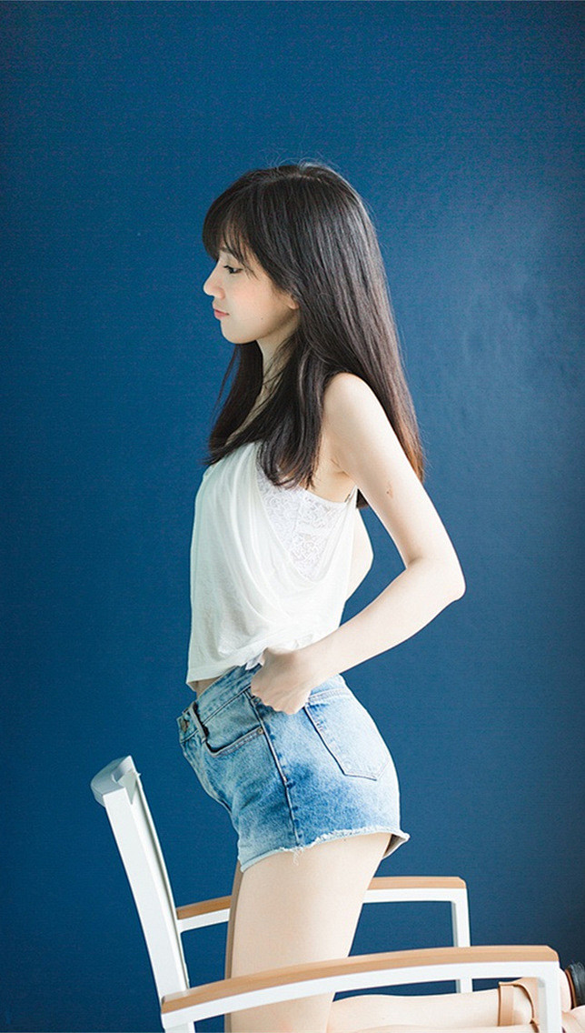 女性跪姿照片人体结构参考来自cgbook.cn (97)