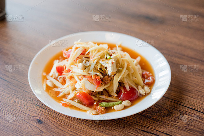 木瓜沙拉或泰式汤