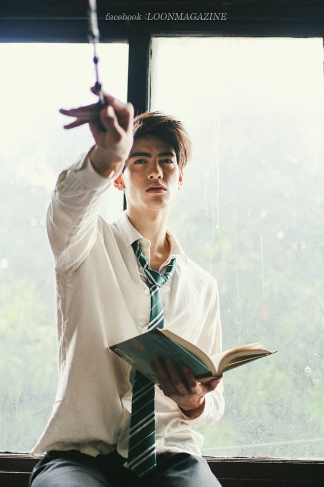 泰国在线杂志《LOON》新刊写真，灵感来自Harry Potter中黑魔王信徒~食死徒 Carty Caruso by Eric Loon ...