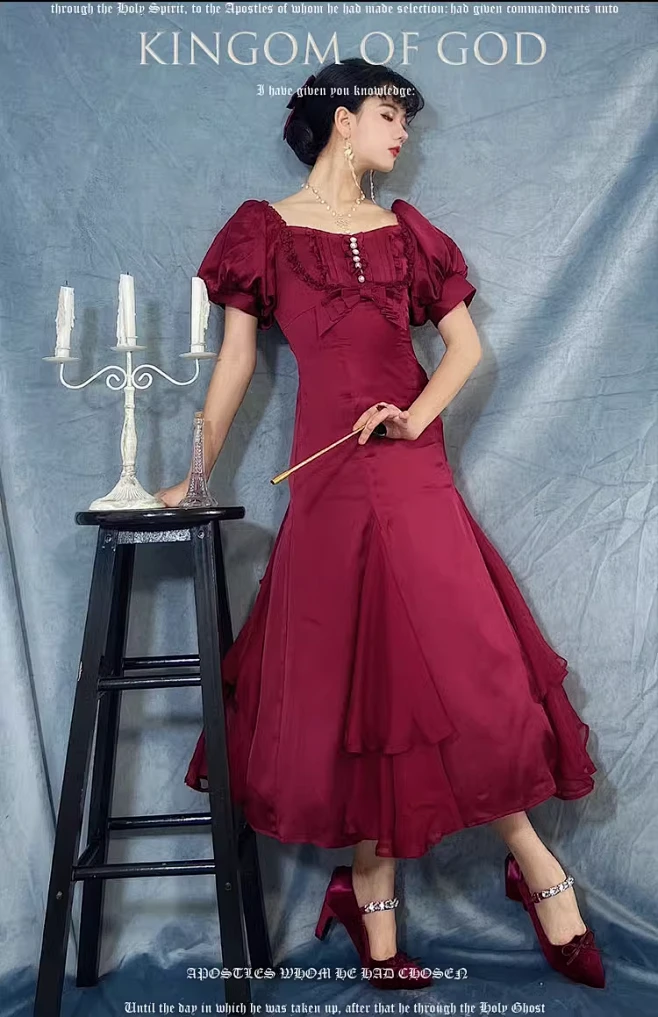 fa0ed594-34bb-4d65-a3c9-1871ffd357aa图片_oc clothes图片素材-花瓣网