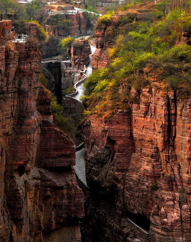 绝壁长廊---红石崖3 摄影 找乐儿-花瓣网
