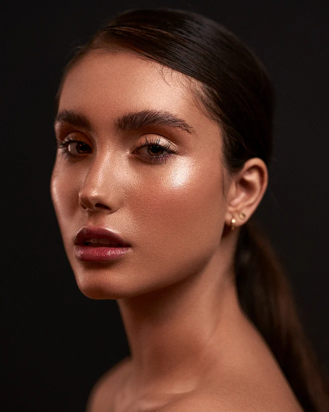 Amirhossein Loloei on Behance-花瓣网