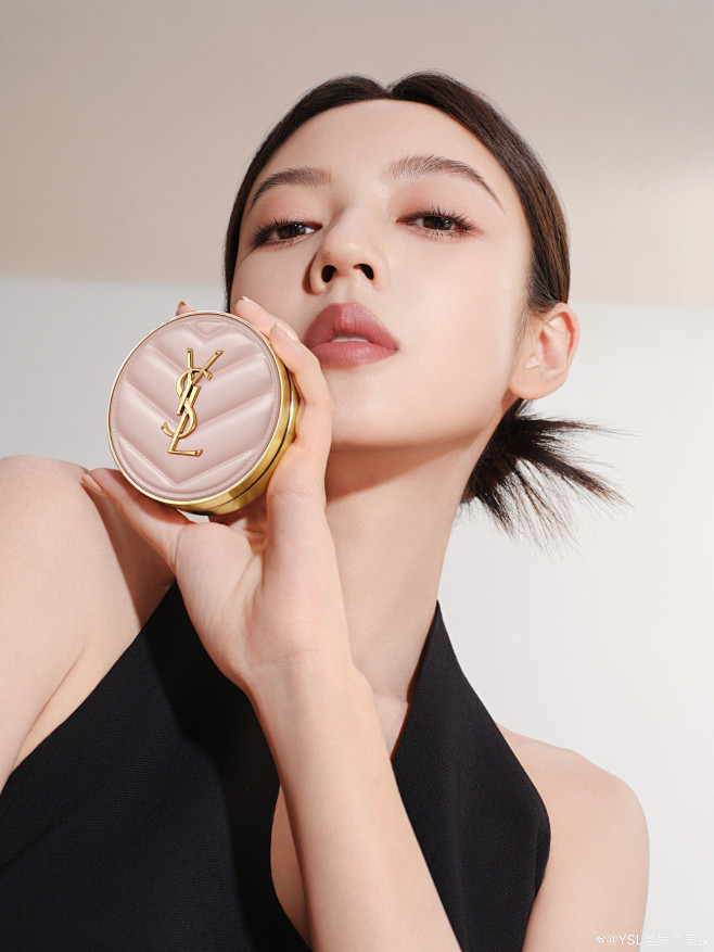 @YSL圣罗兰美妆 的个人主页 - 微博