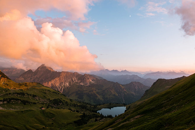 Revisiting Alps 2015 on Behance