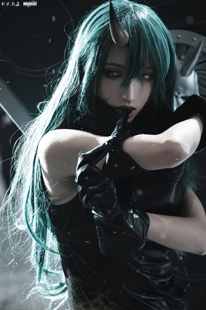 #BW2020# @BilibiliWorld园长 拾贰 #明日方舟#@明日方舟Arknights 星熊@不想被除四害的四害 四害很帅~ 辛苦协助得各位战友！...展开全文c-花瓣网