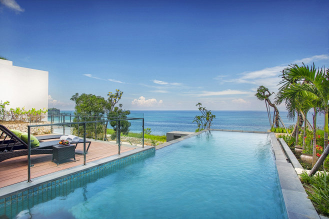 Three_Bedroom_Ocean_Front_Pool_Villa_S